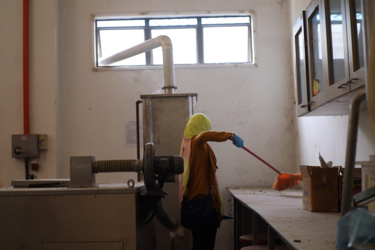 CHES Department Spring Cleaning | Department of Chemical Engineering ...