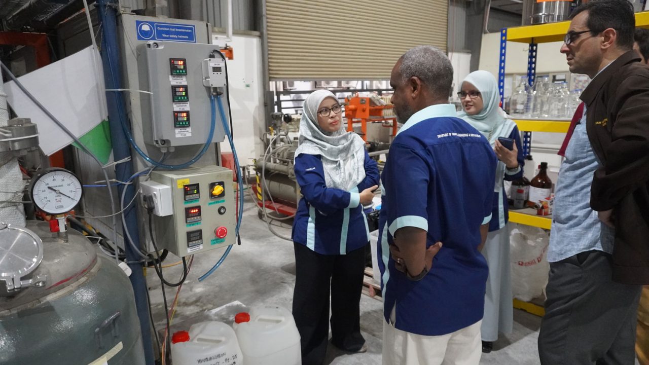 Benchmarking Visit at UMP | Department of Chemical Engineering ...